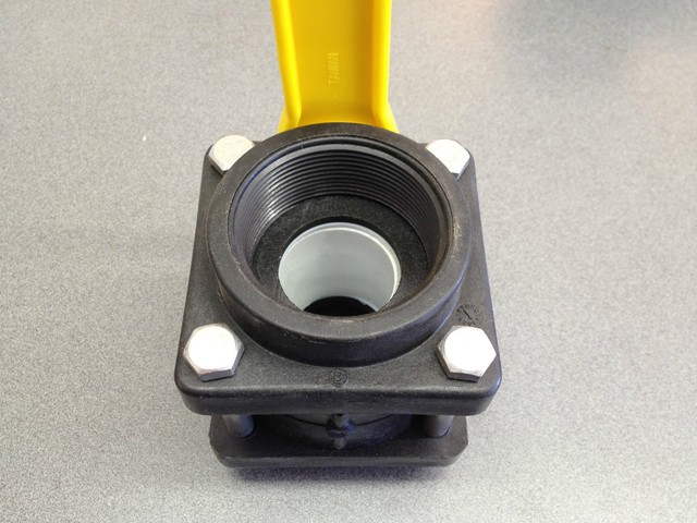 2" Standard Port Poly Ball Valve W/ Stainless Bolts Norwesco P#61122 ...