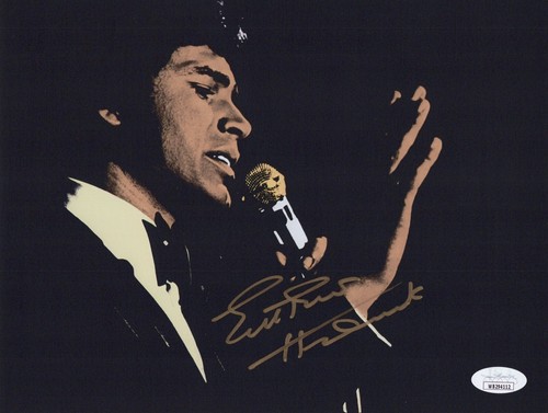 ENGELBERT HUMPERDINCK Signed A MAN WITHOUT LOVE 8x10 Photo Autograph ...