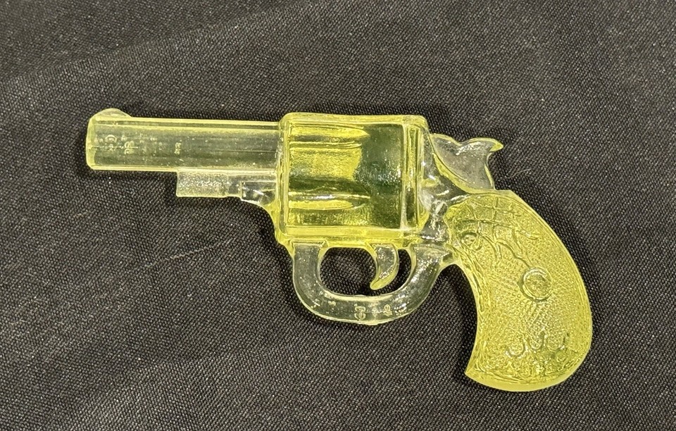 One Uranium Vaseline Summit Gun Revolver With Stand Colt Glock Smith ...