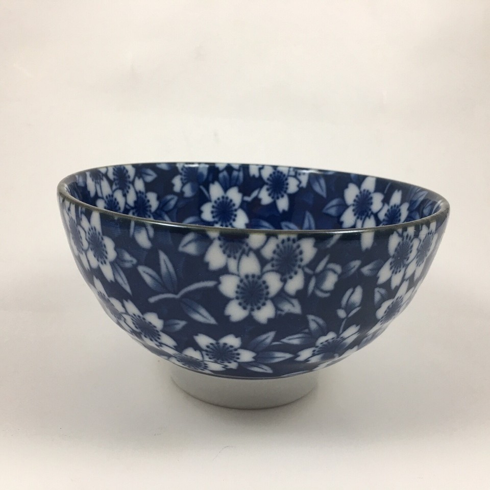 SET of 4 Japanese 4.5"D Porcelain Rice Soup Bowls Blue Assorted Made in ...