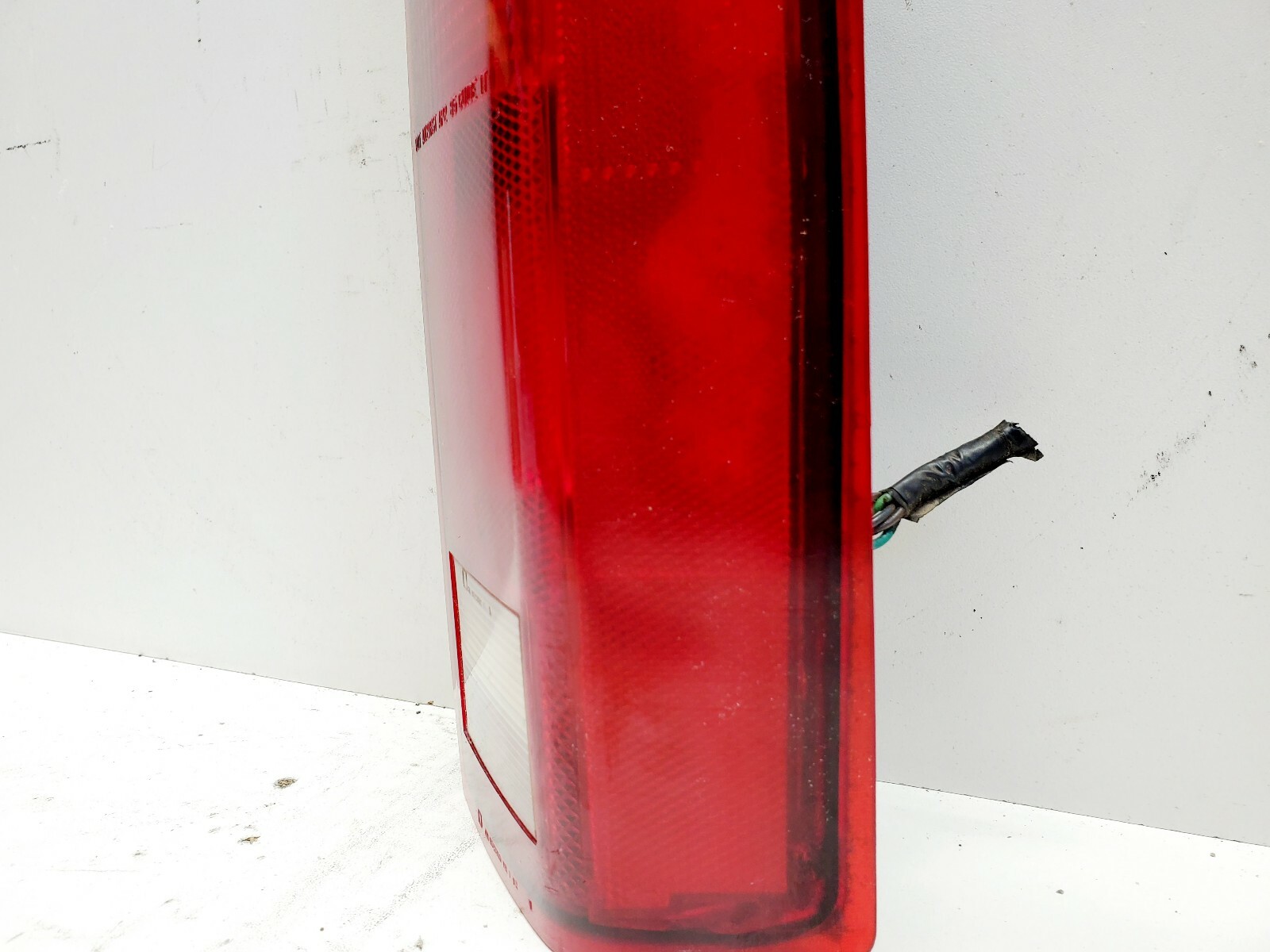 1985 - 2005 Chevrolet Astro Safari Van Rear Right Passenger Side Tail ...