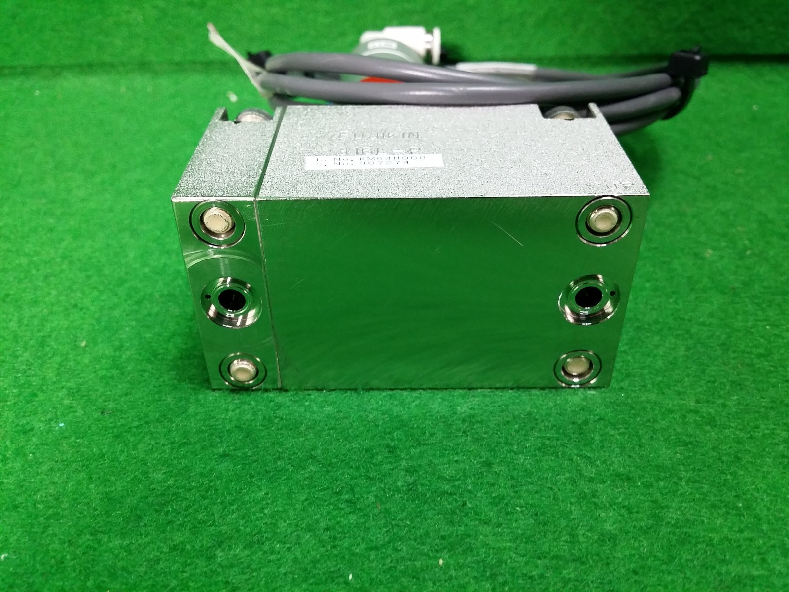 FUJIKIN FBSDAL-RS2-6.35UGF-1B3-DVD VALVES BLOCK C. No. 087274 , USED | eBay