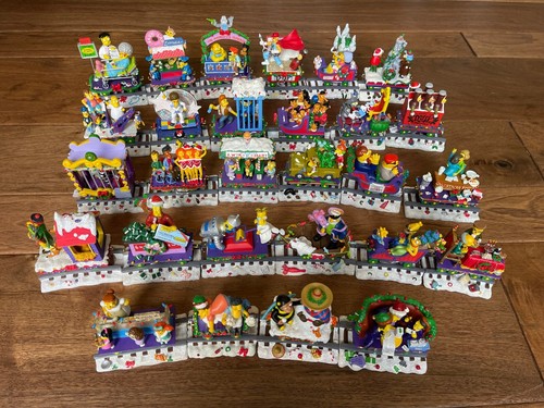 Simpsons Christmas Express Hamilton sculptures Train collectibles | eBay