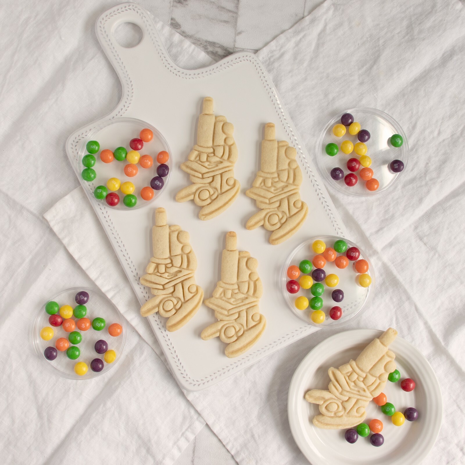 Microscope cookie cutter | Science laboratory microbiologist lab gifts ...
