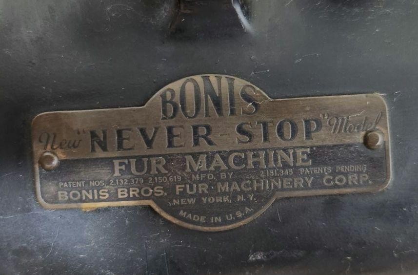 Vintage Bonis Fur Sewing Machine Cup Seamer Sewing Machine Very Rare ...