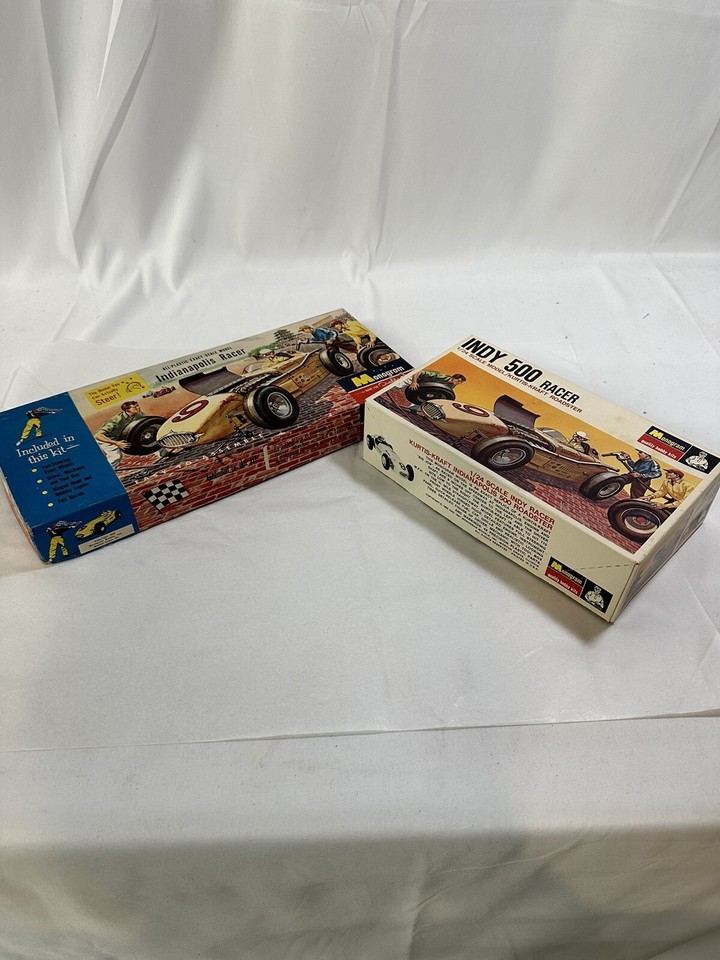 Vintage Monogram Indianapolis Racer 1958 Model Kit PC12 98 & Kurtis ...