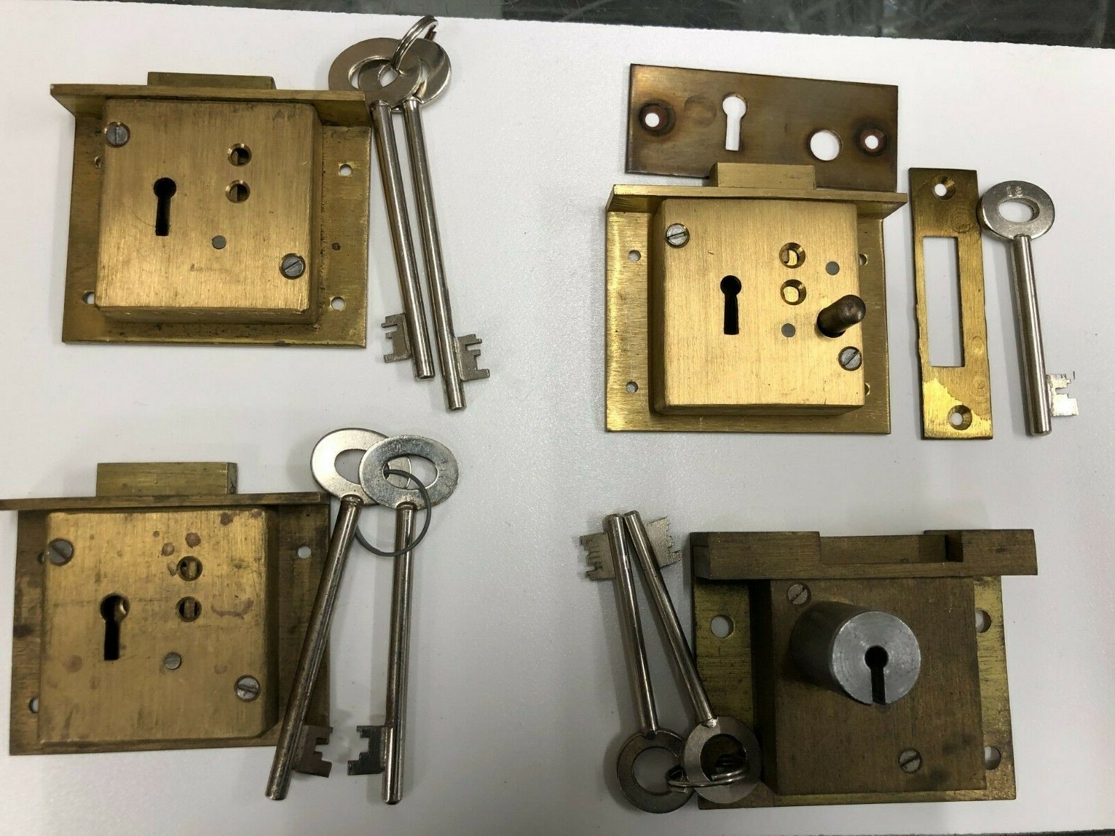 Traditional 5 Lever ,Very High Security Till / Banker Drawer Locks ...