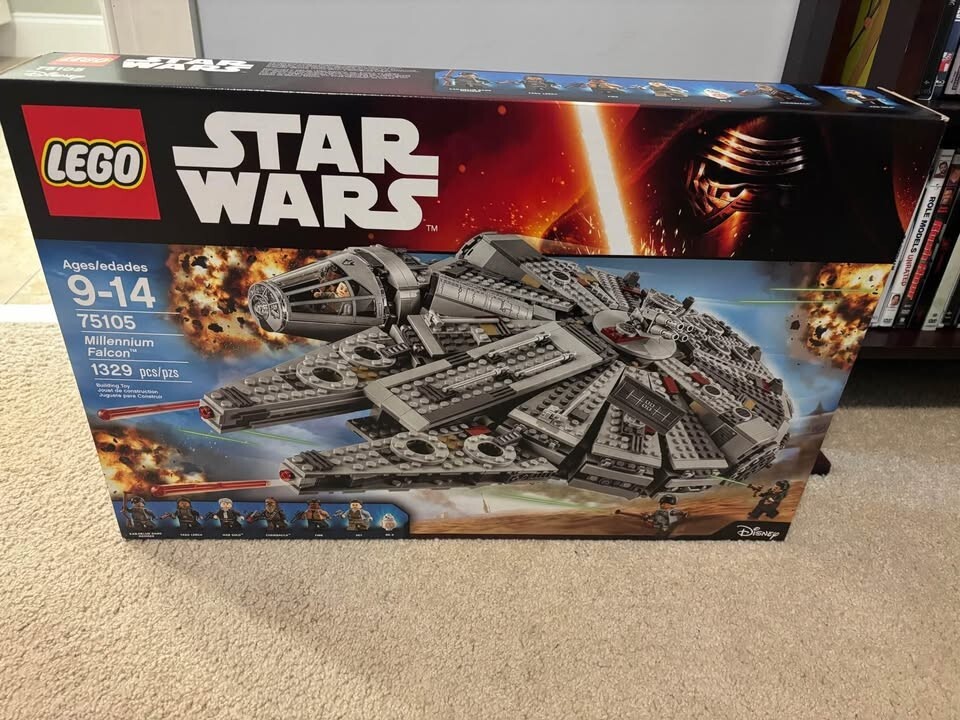 millenium falcon lego 75105 | eBay
