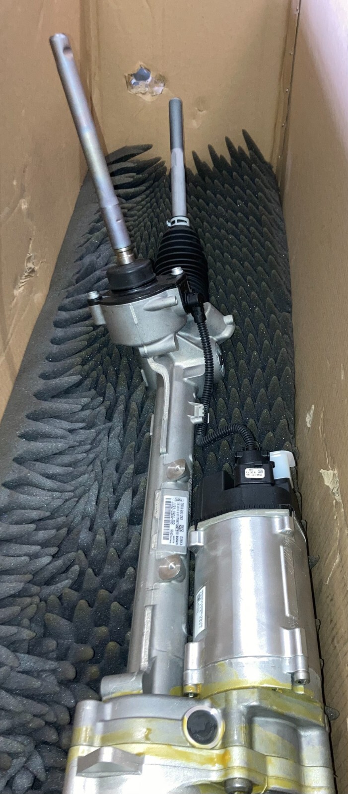 Land Rover Range Rover Evoque (2012 - 2018) Steering Gear LR122728 OEM ...