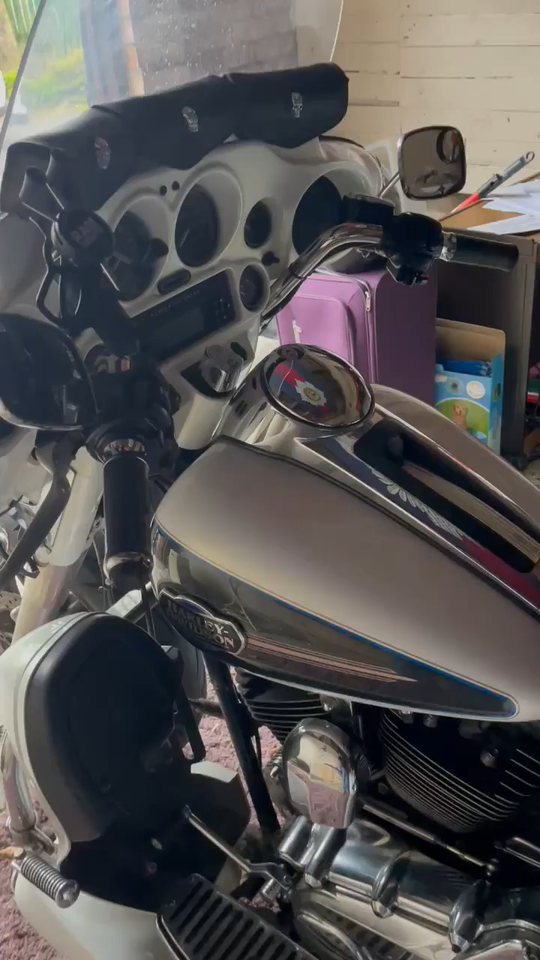 Harley davidson 2007 FLHTCU Electroglide ultra Trike. | eBay UK