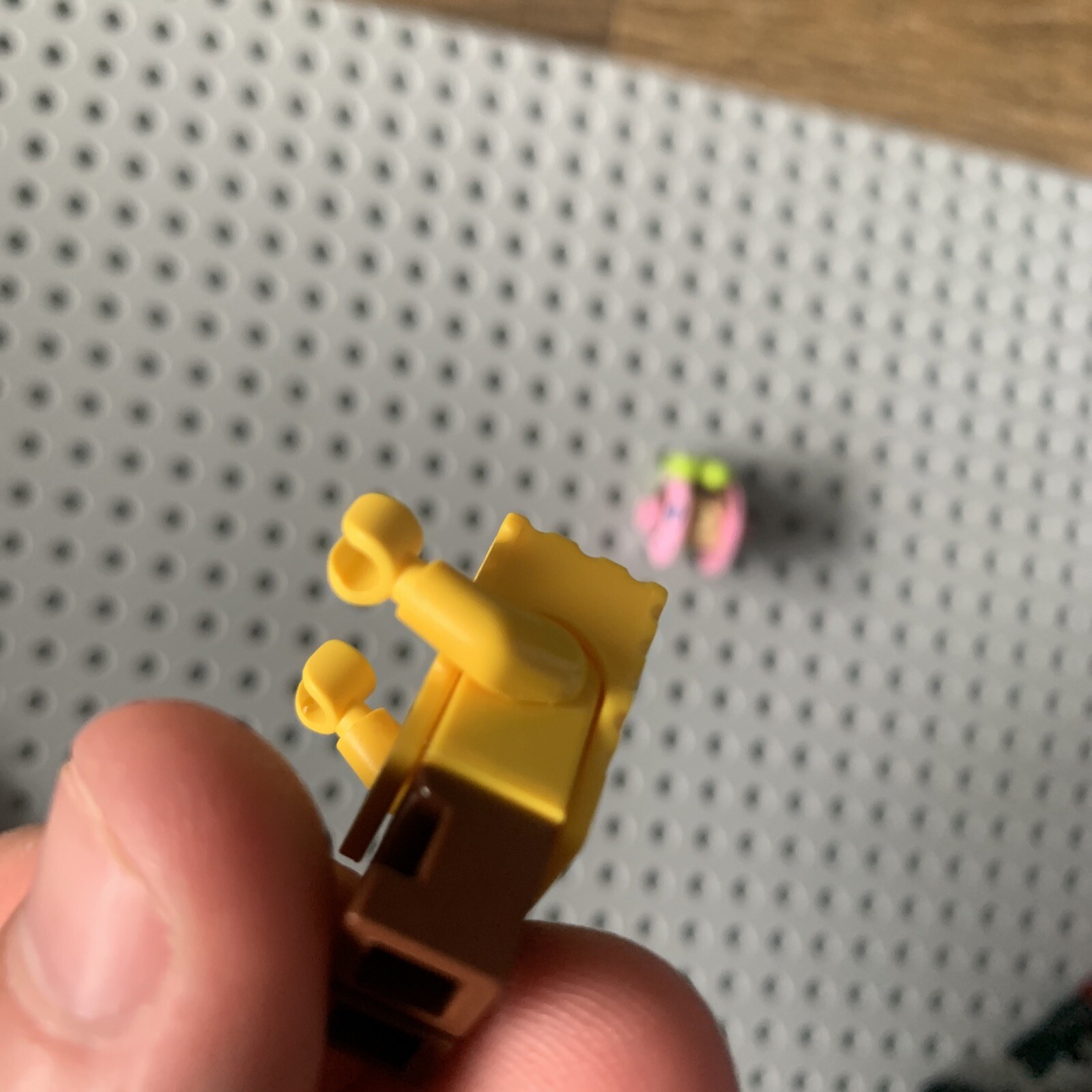 LEGO Gary the Snail Pink Shell, And Sponge Bob Minifigure 3818 3834 Lot ...