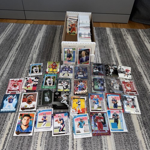 NFL SPORTS CARD LOT OF 550+. Panini Rookies, Patch, Numbers, Parallels ...