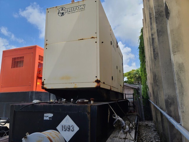 Triton 350 KW Standby Generator, SA Enclosure, Sub-Base Fuel Tank | eBay