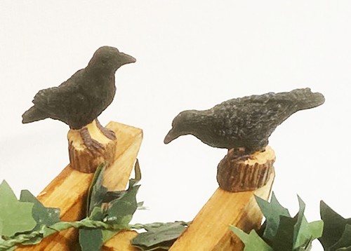 Dolls House 2 Resin Black Birds Garden Accessory Tumdee Crow Bird ...