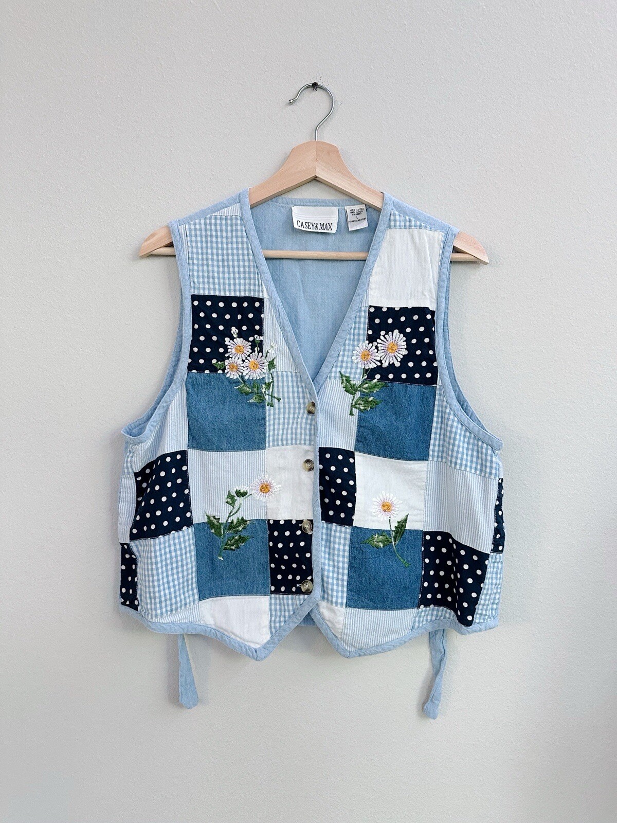 Casey And Max Denim Daisy Patch Polka Dot Vest - Gem