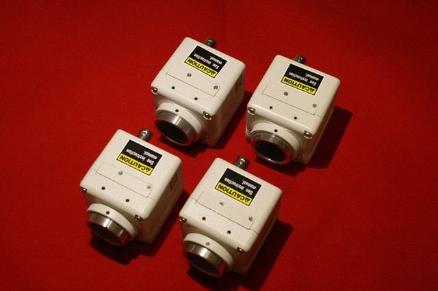 Sentech Stc-620cc Analog 2 1 Interlace CCD NTSC 30fps 1/2" Color Cased Camera for sale online | eBay