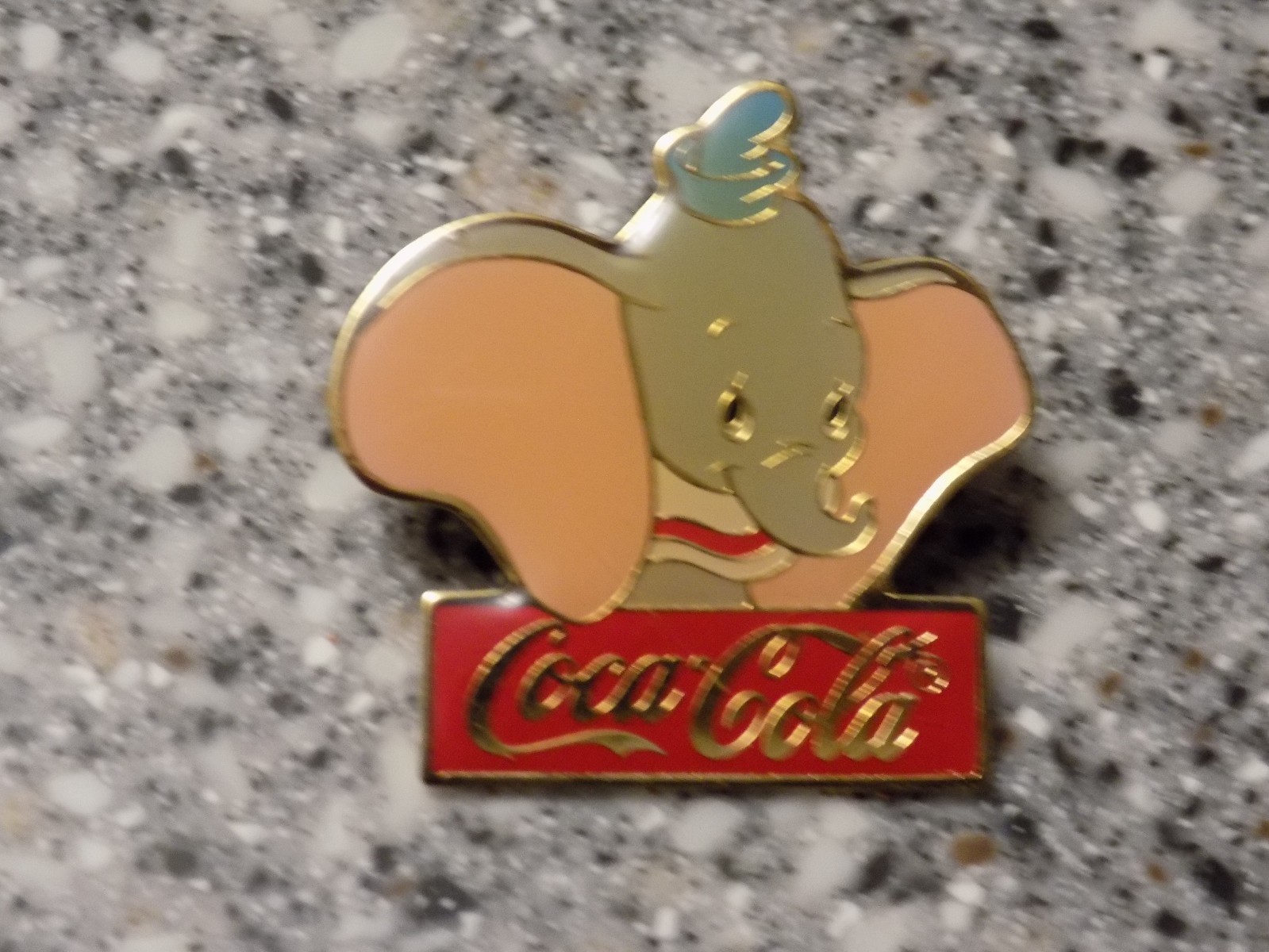 DISNEY COKE COCA COLA 15TH ANNIVERSARY DUMBO PIN LE | eBay