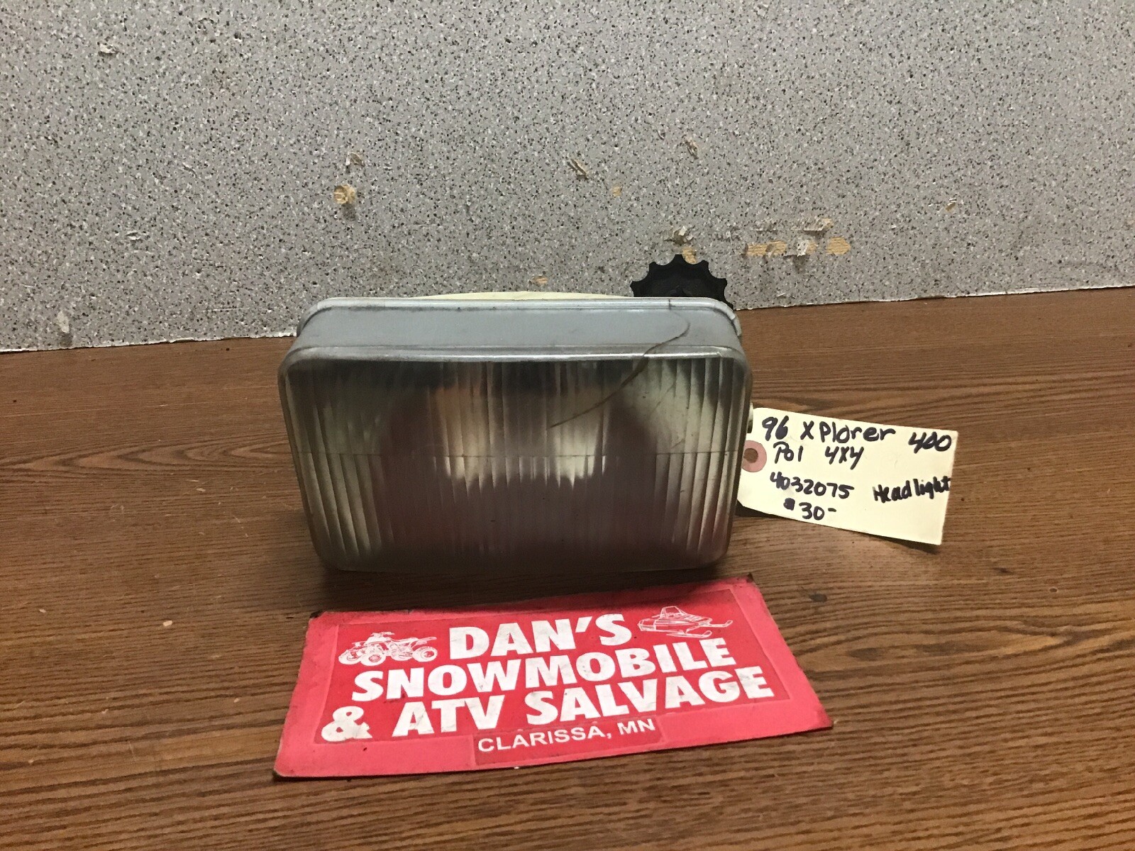 Head Light Lamp # 4032075 Polaris 1996 Xplorer 400 ATV 4x4 Lens Cracked ...