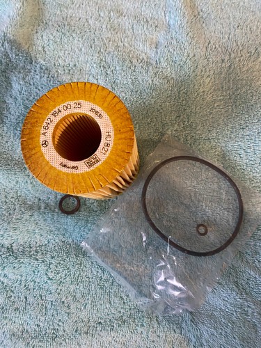 Genuine Mercedes-Benz Sprinter Engine Oil Filter Kit New in box | eBay