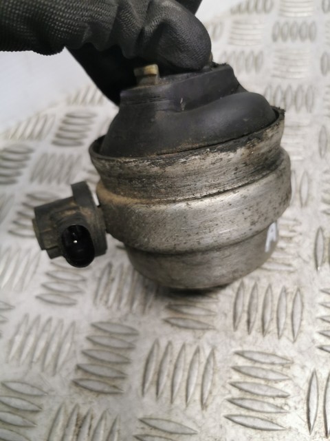 AUDI A6 4F2 A4 B7 2004-2008 2.0TDI ENGINE MOUNT NS LEFT SIDE ...