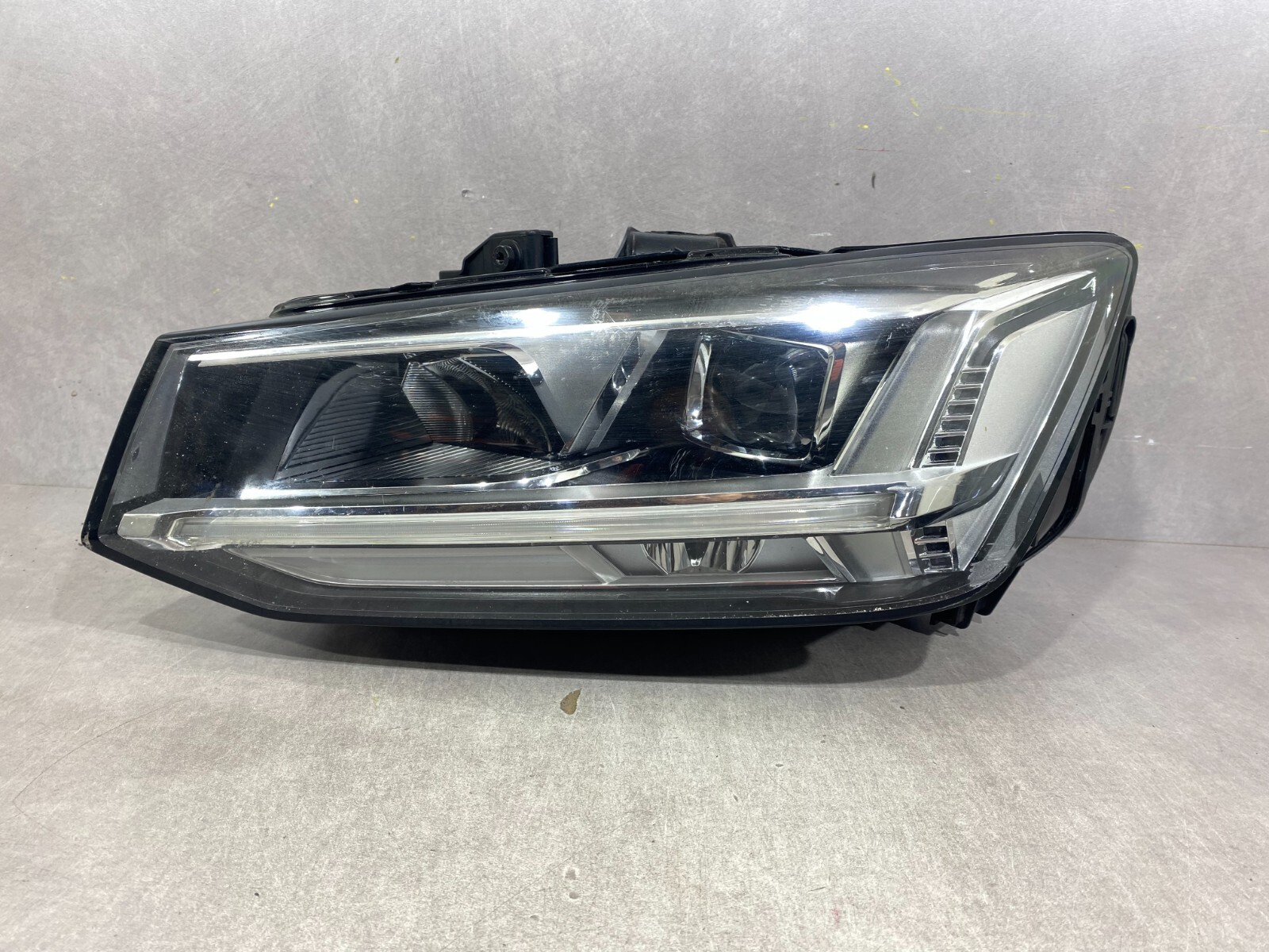 Genuine Audi Q2 Passenger Left Side LED Headlight 81A941033A for sale ...