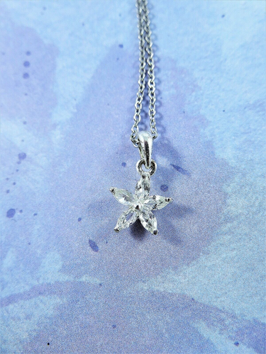 Dainty Clear Crystal Flower Petals Charm Necklace Silver Tone On 17.5 ...