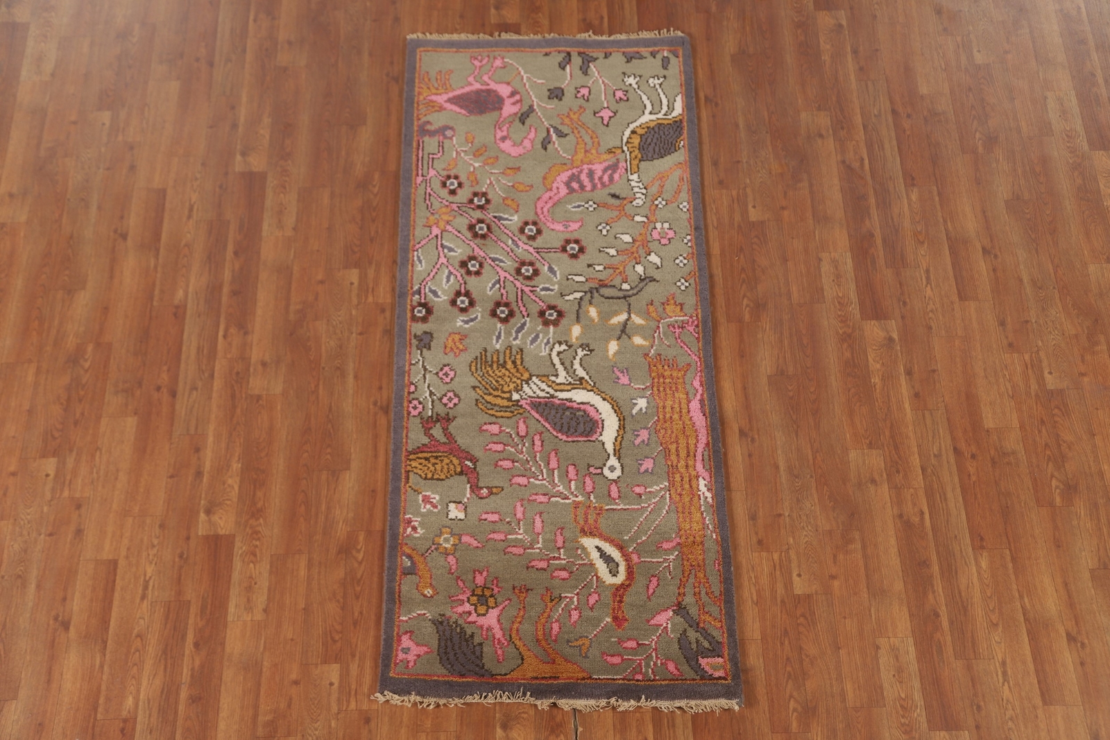 Captivating Zeigler Animal Design Rug Hand-Knotted Foyer Sized 3x6 ft ...