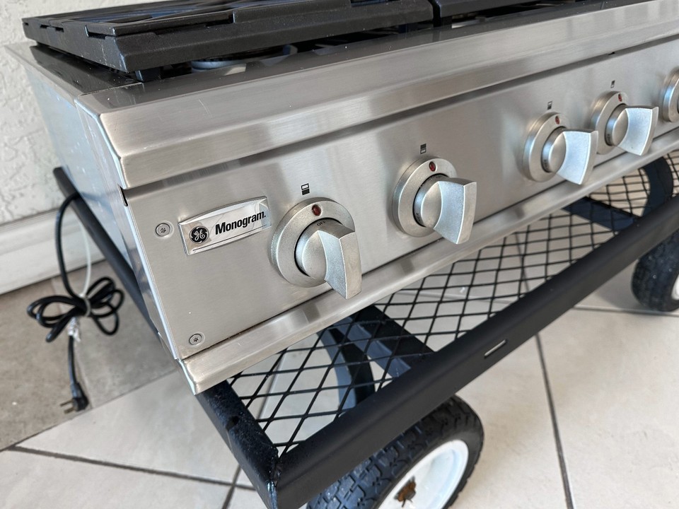 GE MONOGRAM PROFESSIONAL SERIES ZGU36N6H2SS 36" NATURAL GAS RANGETOP ...