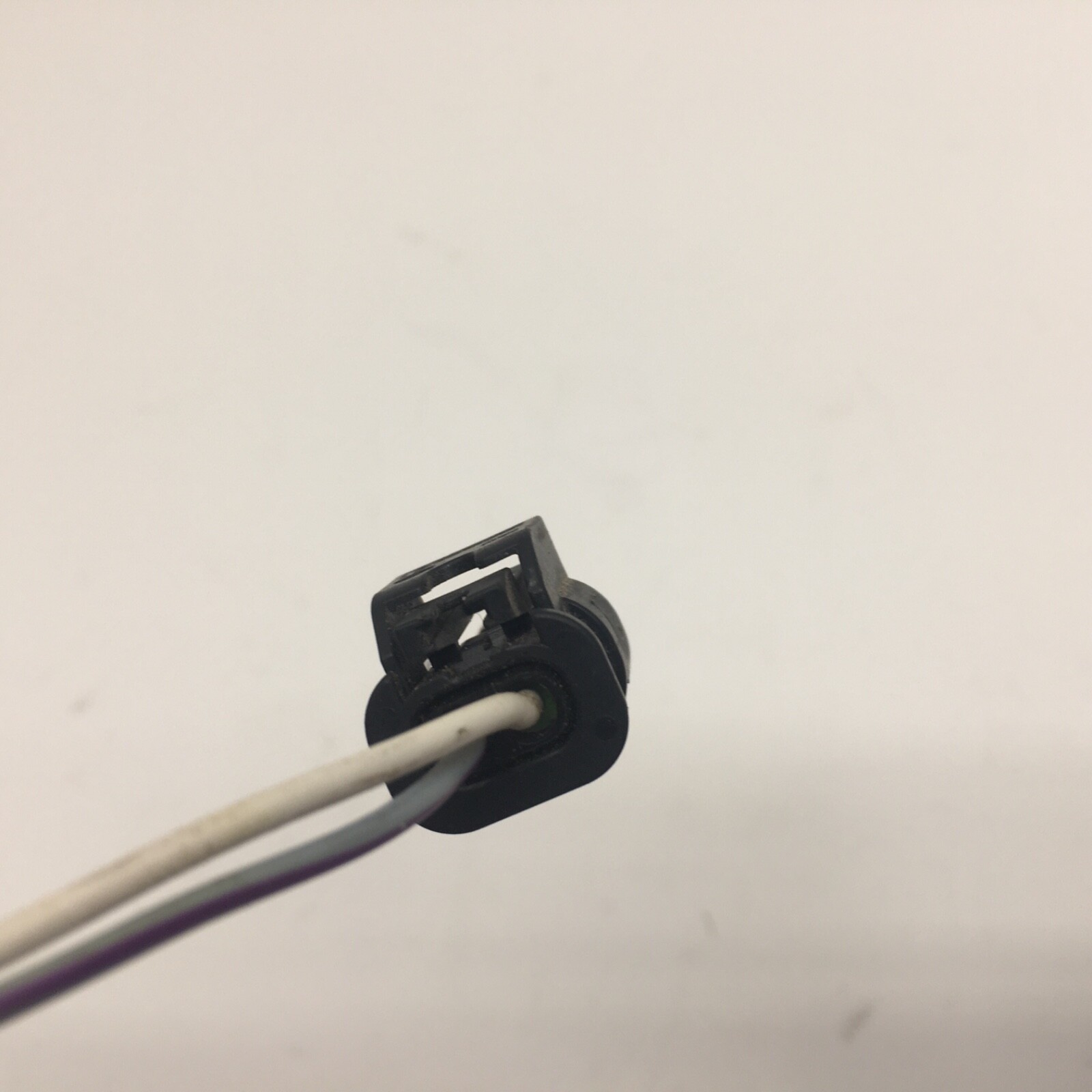 2013-2017 Ford Focus Battery Current Sensor Connector OEM | Genuine OEM ...