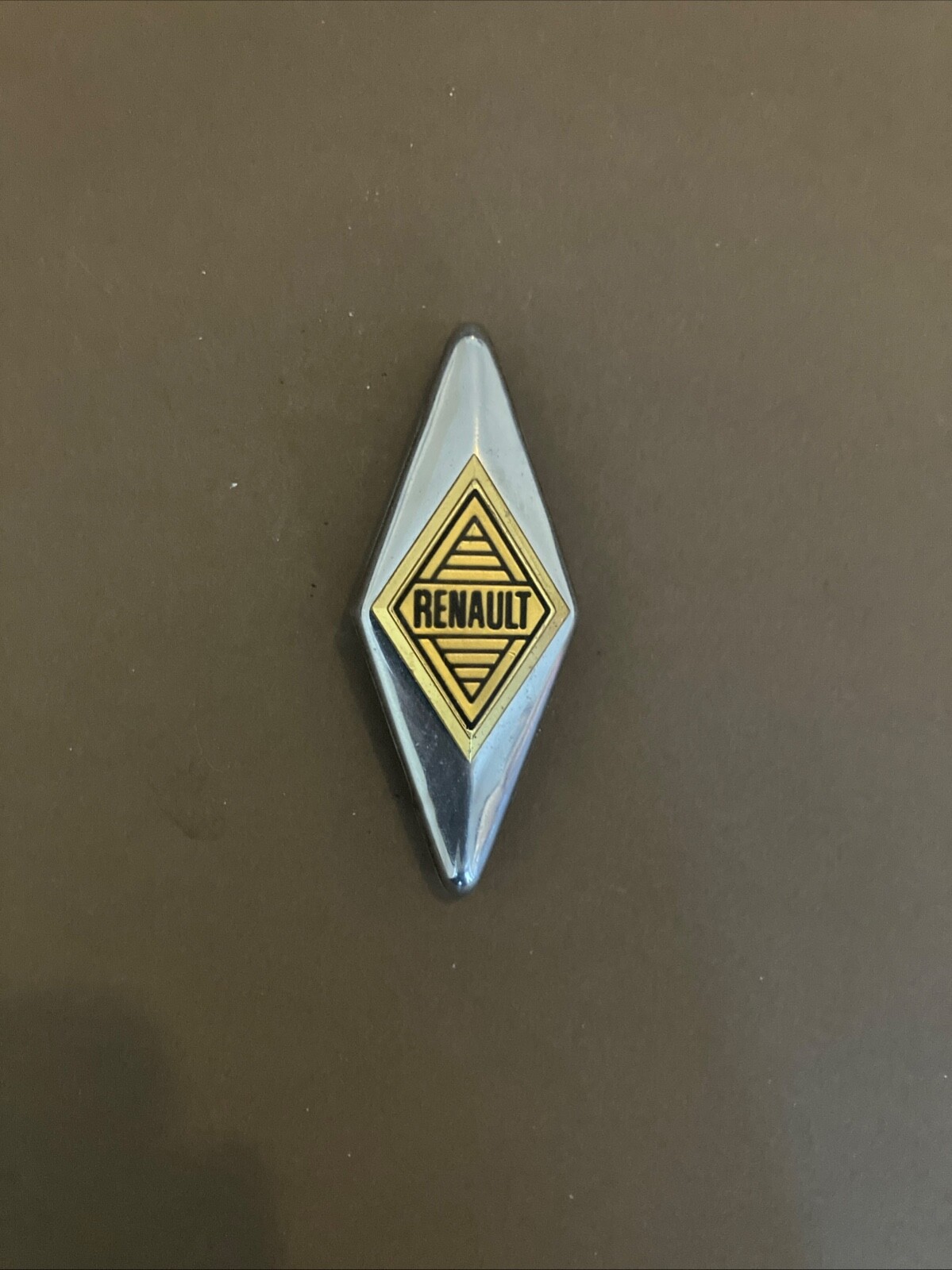 Renault Original R6 / 6 Grille Chrome/ Gold Emblem Badge Vintage 1969 ...