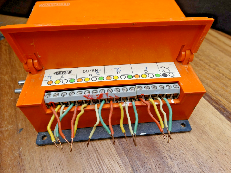 Leeman LGB Switch Track Control Center 5075 | eBay