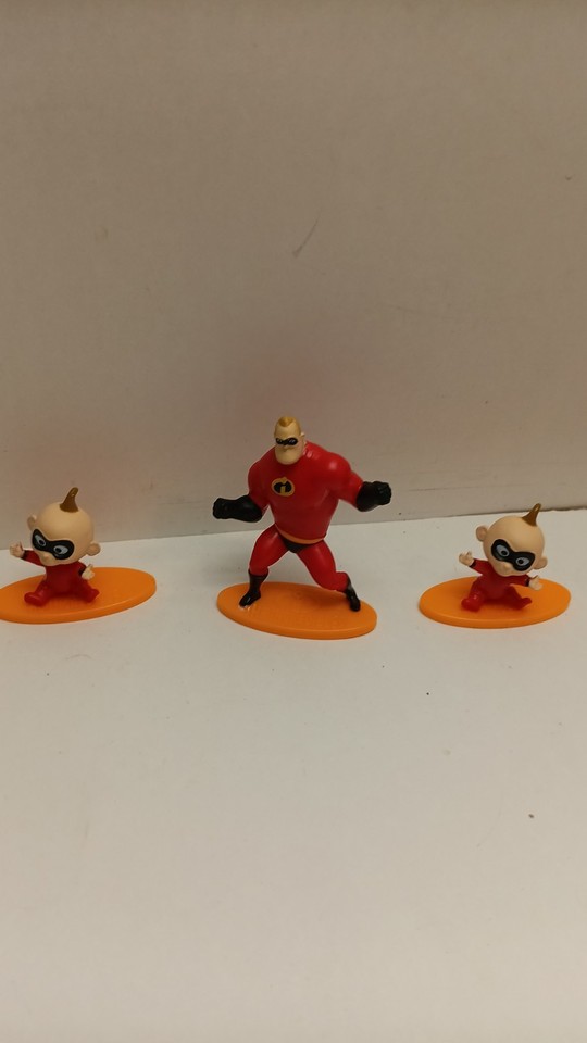 THE INCREDIBLES Disney Pixar Mini Figurines Set of 7 Figures | eBay