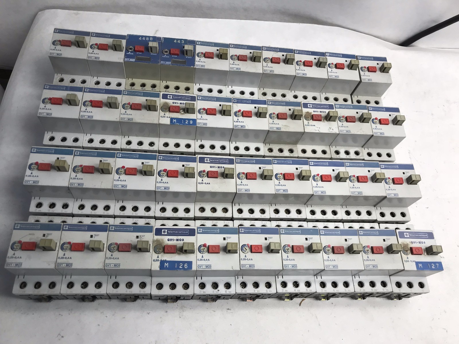 GV1-M03 Telemecanique (lot of 40) GV1-MO3 0.25-0.4A Motor Starter | eBay