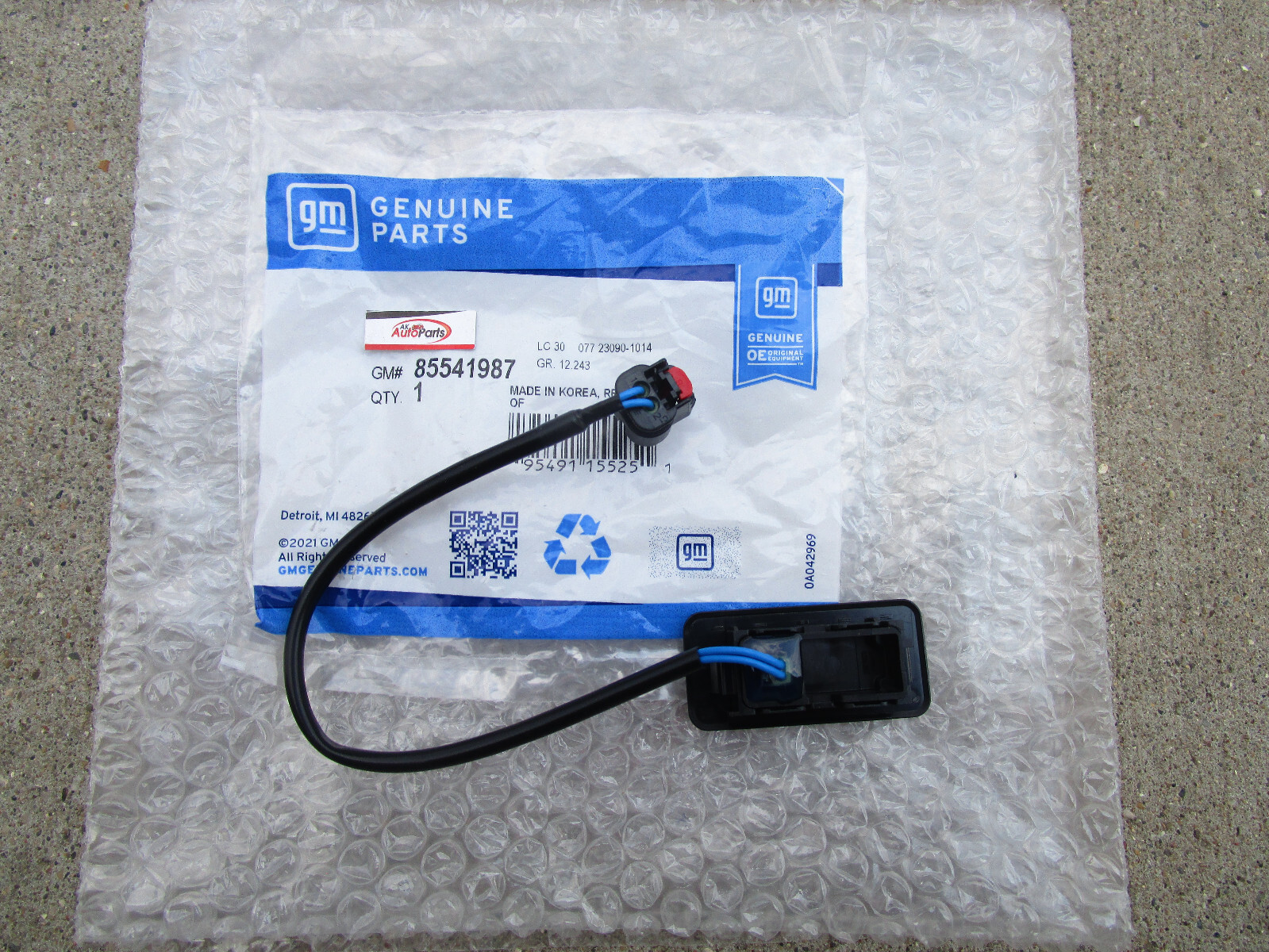 18 Buick Enclave 4d SUV Trunk Lid Opener Liftgate Release Switch OEM ...