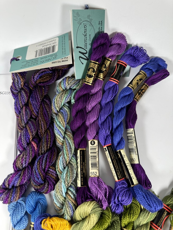 Laura J. Perin Designs Fleur-de-Lis Needlepoint Kit with Thread | eBay