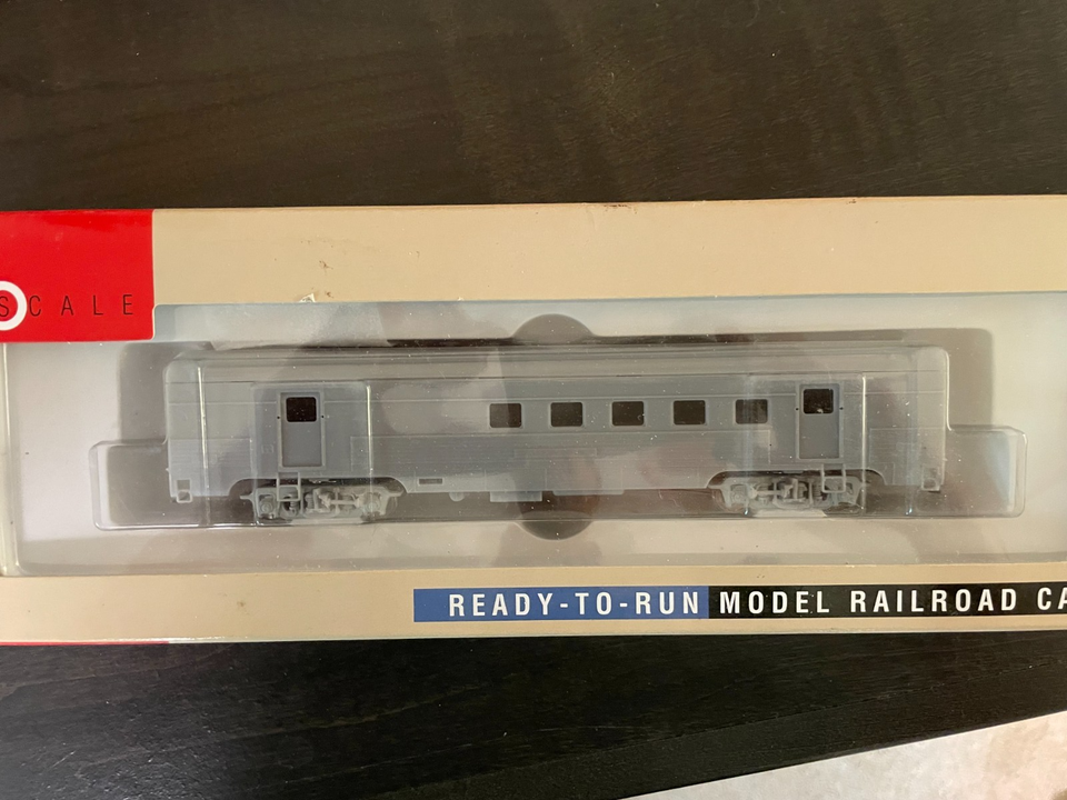 Ho scale Walthers 63' Budd RPO car Undecorated | eBay