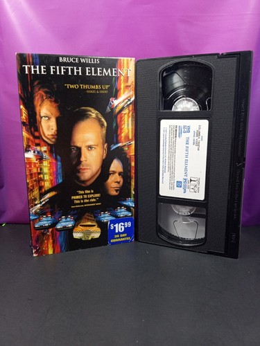 The Fifth Element VHS Blockbuster Bruce Willis Gary Oldman Chris Tucker ...