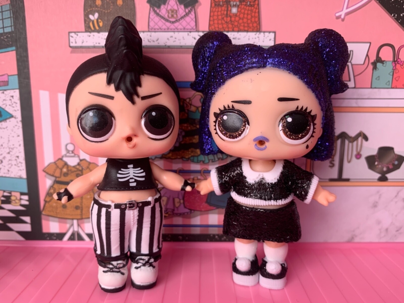 LOL Surprise Dolls Sparkle Series - Dusk + Boys Series 1 - Nightfall ...