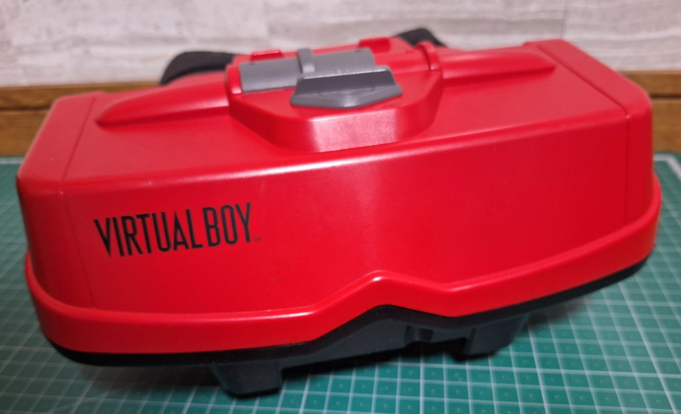 Nintendo Virtual Boy Mosaic VB *GREAT CONDITION + Game & Adapter* HOLY ...