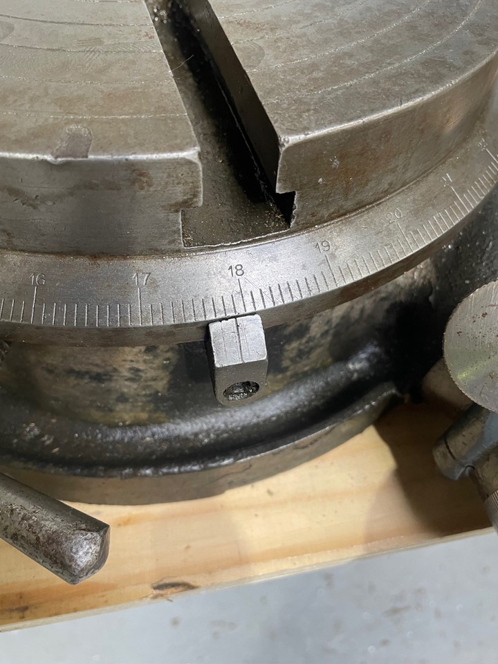 Heavy-Duty Rotary Table with Chuck Mount – Precision Milling Machine ...