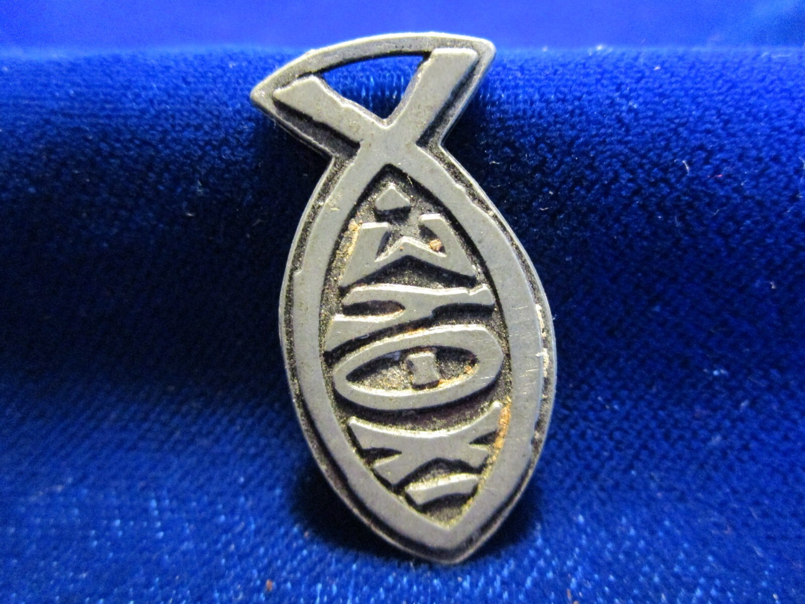 ICTHUS Fish Medal Pewtertone 1-1/4" long | eBay