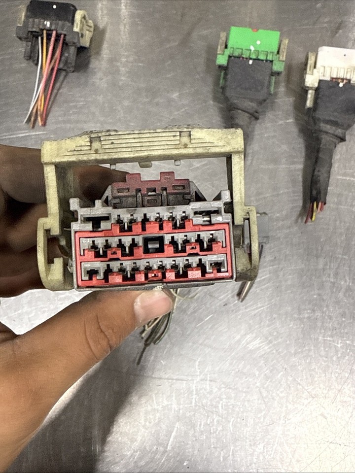 DODGE RAM 1500 2500 OEM TIPM Connector Plugs 2002-2005, 5605033/034 | eBay