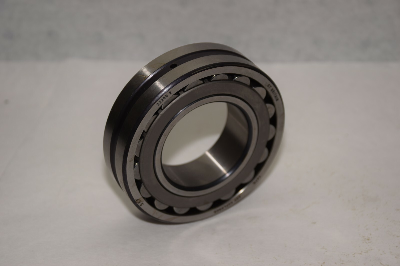 SKF 2209E 2209 E GT EXPLORER SPHERICAL BEARING NEW | eBay