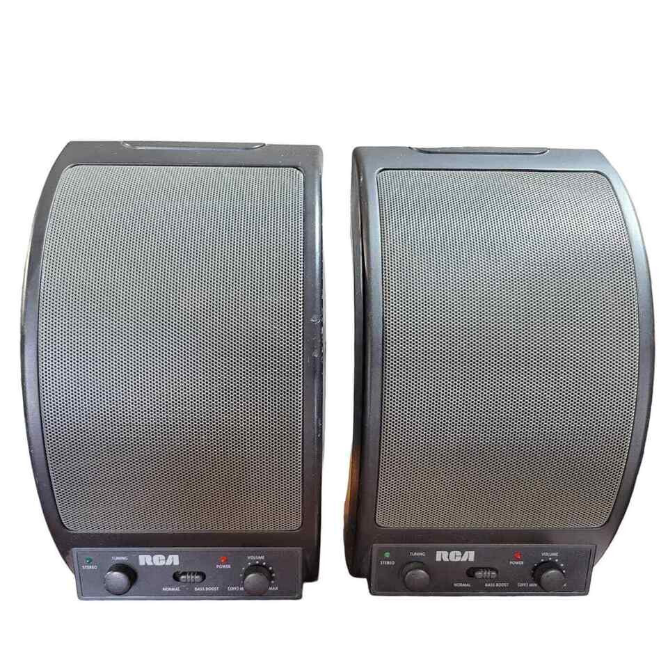 RCA WSP 150 wireless speakers used. great sound ac or battery operated ...