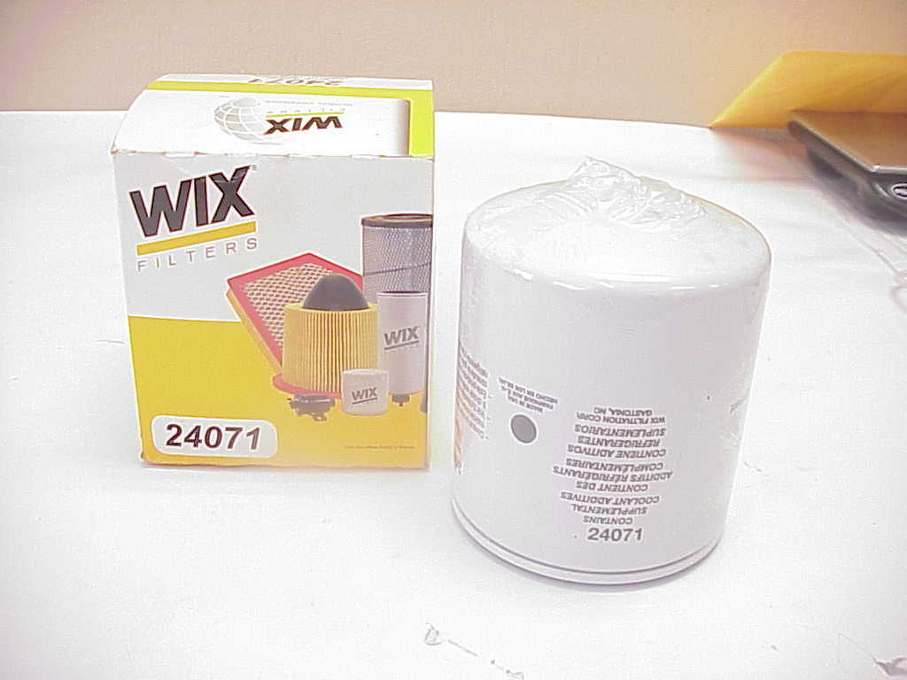 Wix 24071 - cross reference oil filters | oilfilter-crossreference.com