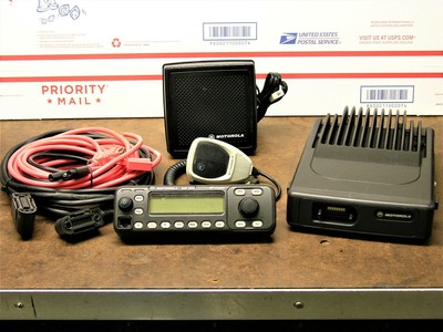 Two-Way Radios - Motorola Mcs2000 Model Ii