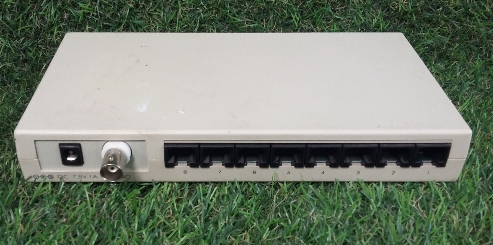 D-Link DE 809TC (DE-809TC) 8-Port 100Mbits Ethernet Hub for sale online ...