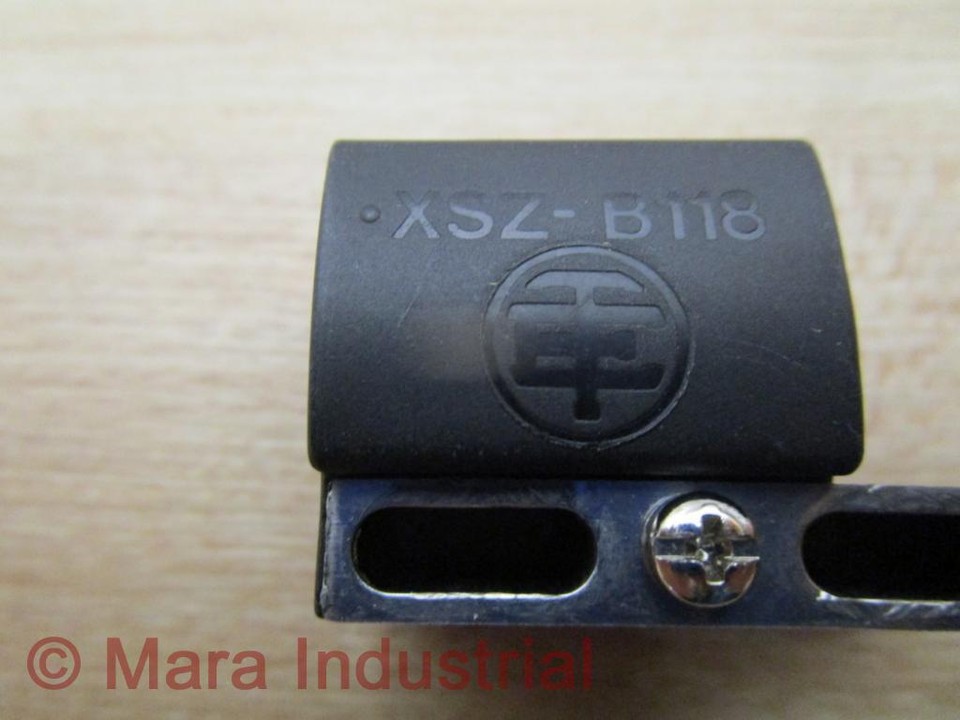 Telemecanique XSZ-B118 Mounting Bracket XSZB118 091404 | eBay