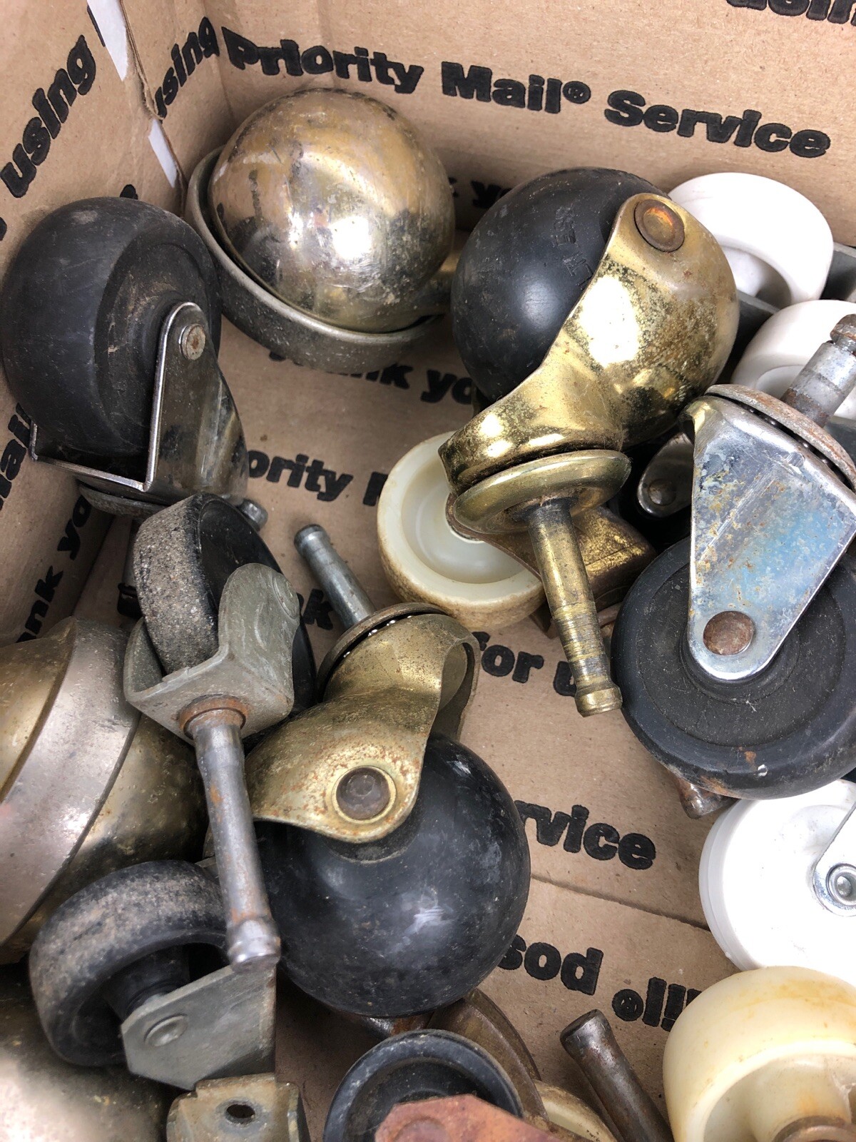 LOT OF 30+ SWIVEL FURNITURE CASTERS Steampunk Art - FSTSHP | eBay