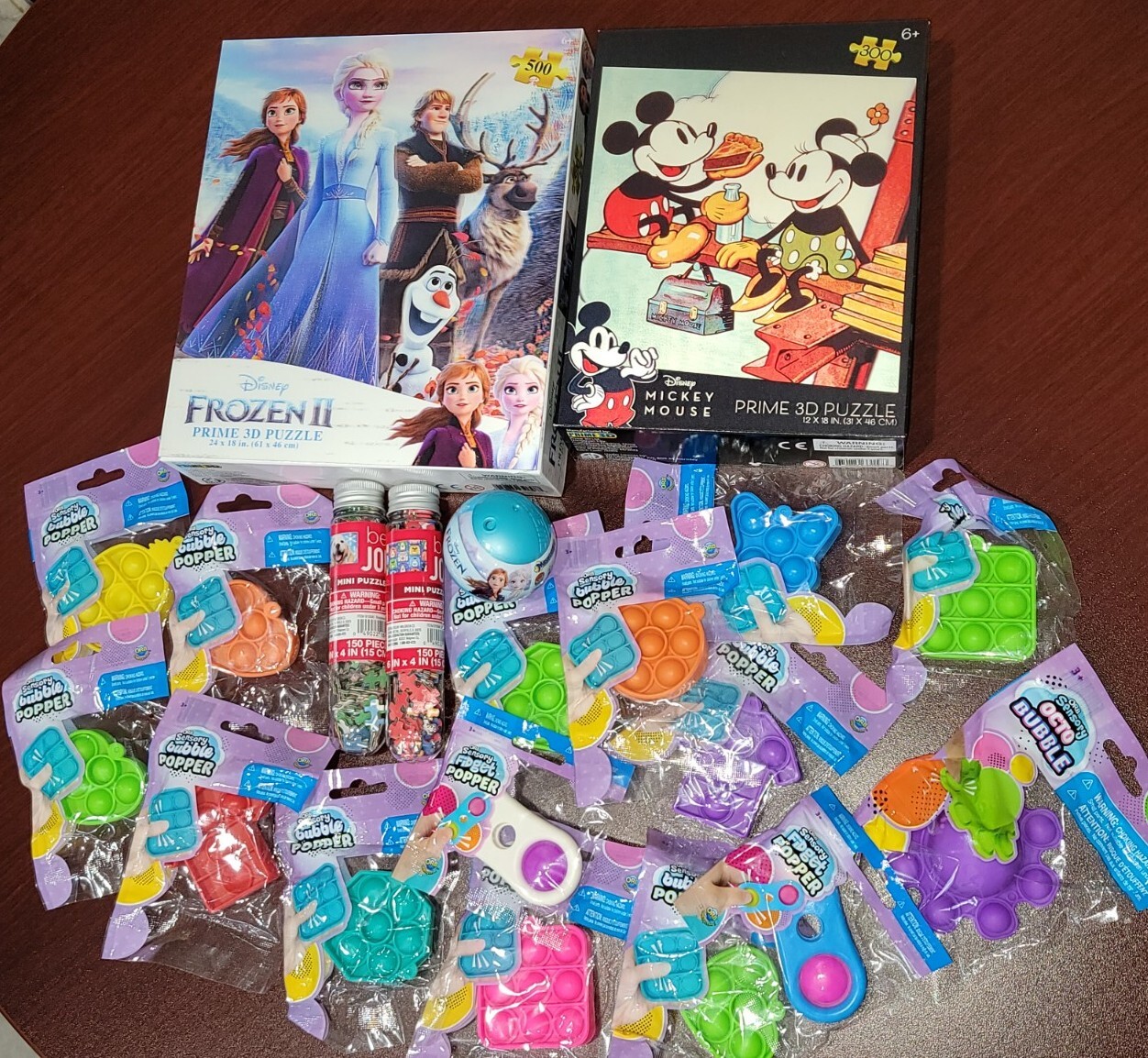 Disney Frozen & Mickey Prime 3D & 2 Mini Puzzles + 4 Bubble Popper + 1 ...